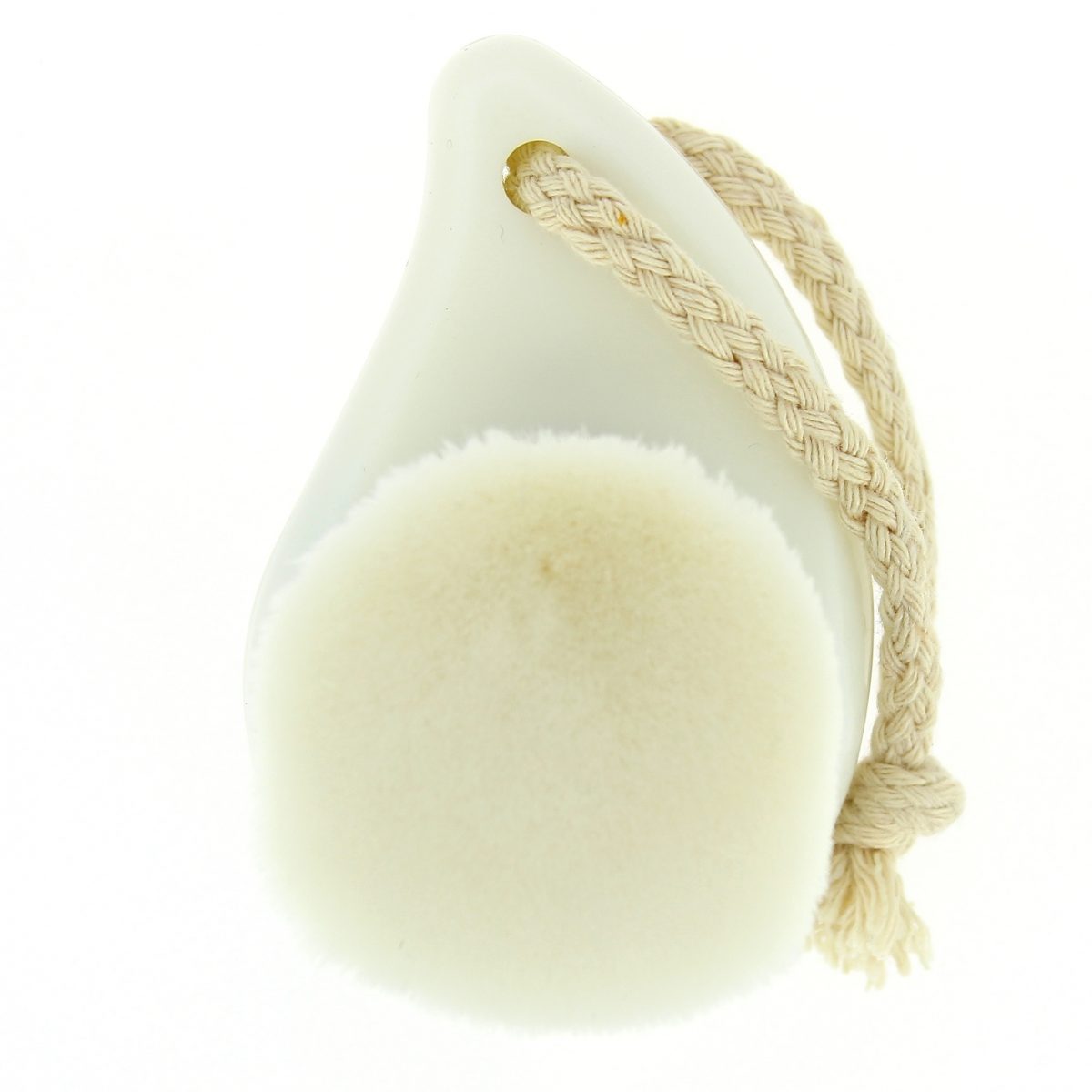 La brosse visage Doux Good présentée par le magazine Brune